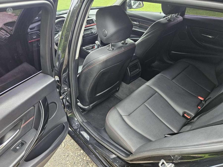 Melns BMW 318 2014 Pasvalys, ar dzinēja tilpumu 2.00 L un nobraukumu 205 tūkst. km par 6150 €, foto 14 vietnē AUTOMOTO.COM.LV