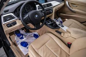 Black BMW 318 2014 in Kaunas, with an engine capacity of 2.00 L and mileage of 286 thousand km for 7490 €, photo 6 on AUTOMOTO.COM.LV