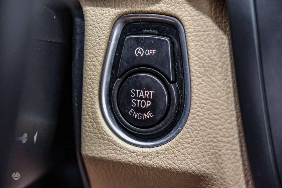 Black BMW 318 2014 in Kaunas, with an engine capacity of 2.00 L and mileage of 286 thousand km for 7490 €, photo 19 on AUTOMOTO.COM.LV