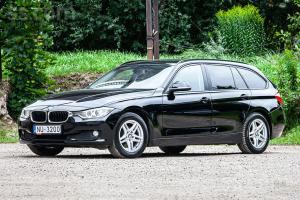 Melns BMW 318 2014 Tukums, ar dzinēja tilpumu 2.00 L un nobraukumu 274 tūkst. km par 7600 €, foto 5 vietnē AUTOMOTO.COM.LV