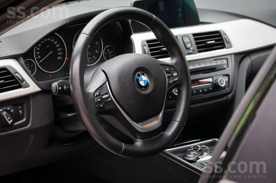 Melns BMW 318 2014 Tukums, ar dzinēja tilpumu 2.00 L un nobraukumu 274 tūkst. km par 7600 €, foto 10 vietnē AUTOMOTO.COM.LV