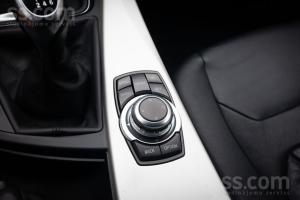 Melns BMW 318 2014 Tukums, ar dzinēja tilpumu 2.00 L un nobraukumu 274 tūkst. km par 7600 €, foto 22 vietnē AUTOMOTO.COM.LV