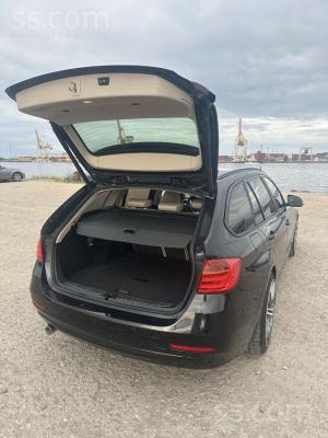 Black BMW 318 2014 in Riga, with an engine capacity of 2.00 L and mileage of 365 thousand km for 9600 €, photo 8 on AUTOMOTO.COM.LV