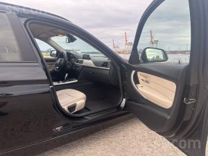 Black BMW 318 2014 in Riga, with an engine capacity of 2.00 L and mileage of 365 thousand km for 9600 €, photo 10 on AUTOMOTO.COM.LV