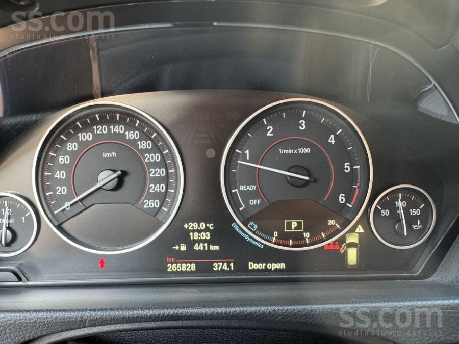 Black BMW 318 2014 in Riga, with an engine capacity of 2.00 L and mileage of 266 thousand km for 8995 €, photo 14 on AUTOMOTO.COM.LV