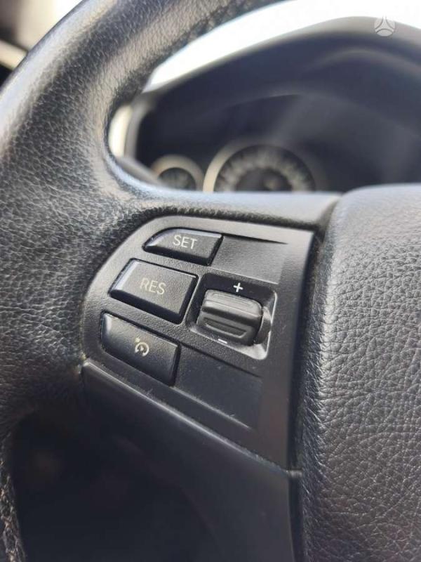 Melns BMW 318 2014 Kauņa, ar dzinēja tilpumu 2.00 L un nobraukumu 300 tūkst. km par 5499 €, foto 8 vietnē AUTOMOTO.COM.LV