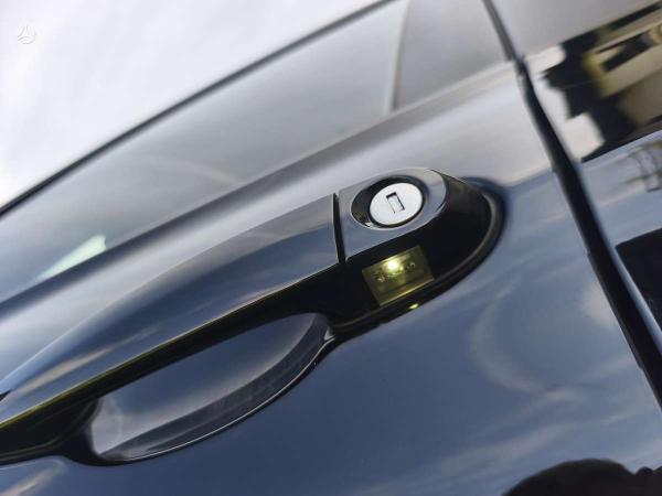 Melns BMW 318 2014 Kauņa, ar dzinēja tilpumu 2.00 L un nobraukumu 300 tūkst. km par 5499 €, foto 10 vietnē AUTOMOTO.COM.LV
