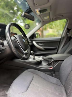 Melns BMW 318 2014 Viļņa, ar dzinēja tilpumu 2.00 L un nobraukumu 267 tūkst. km par 6200 €, foto 10 vietnē AUTOMOTO.COM.LV