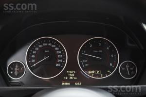 Black BMW 318 2014 in Riga, with an engine capacity of 2.00 L and mileage of 266 thousand km for 7495 €, photo 8 on AUTOMOTO.COM.LV
