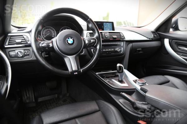 BMW 318 2014 in Riga on AUTOMOTO.COM.LV Black BMW 318 2014 in Riga, with an engine capacity of 2.00 L and mileage of 266 thousand km for 7495 €, photo 9 on AUTOMOTO.COM.LV