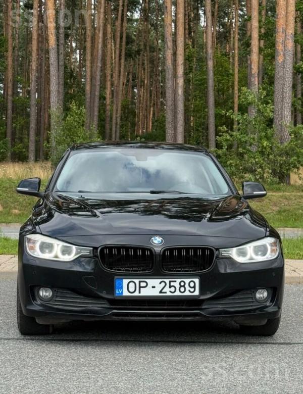 Melns BMW 318 2014 Rīga, ar dzinēja tilpumu 2.00 L un nobraukumu 246 tūkst. km par 6900 €, foto 4 vietnē AUTOMOTO.COM.LV