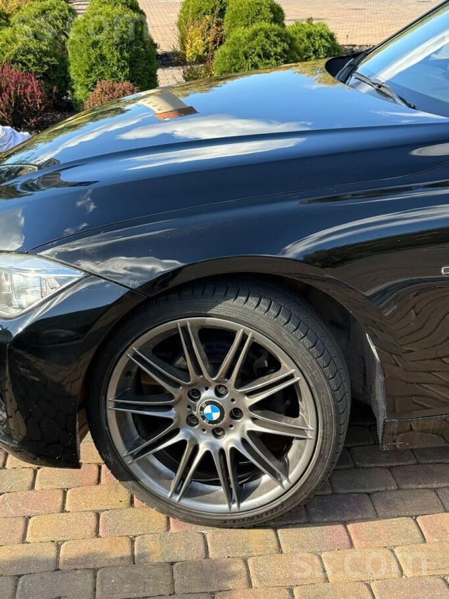 Black BMW 318 2014 in Riga, with an engine capacity of 2.00 L and mileage of 337 thousand km for 6800 €, photo 6 on AUTOMOTO.COM.LV