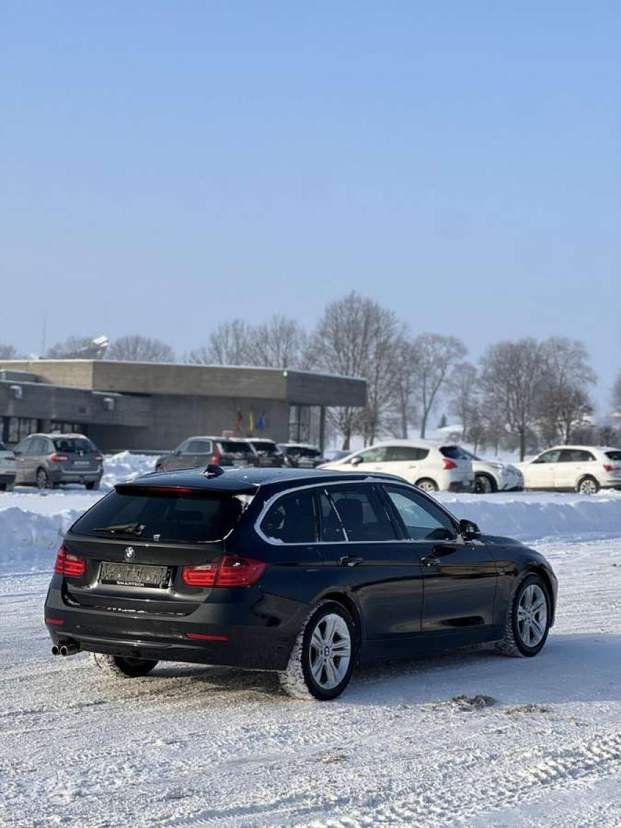 Melns BMW 318 2015 Kauņa, ar dzinēja tilpumu 2.00 L un nobraukumu 290 tūkst. km par 8500 €, foto 5 vietnē AUTOMOTO.COM.LV