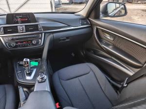 Black BMW 318 2015 in Siauliai, with an engine capacity of 2.00 L and mileage of 266 thousand km for 7450 €, photo 12 on AUTOMOTO.COM.LV