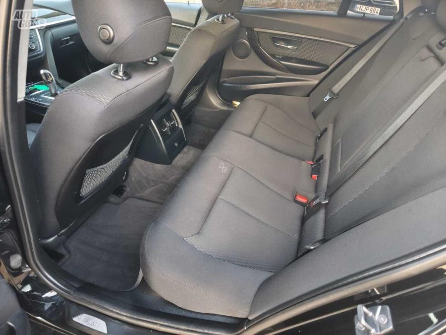 Black BMW 318 2015 in Siauliai, with an engine capacity of 2.00 L and mileage of 266 thousand km for 7450 €, photo 15 on AUTOMOTO.COM.LV