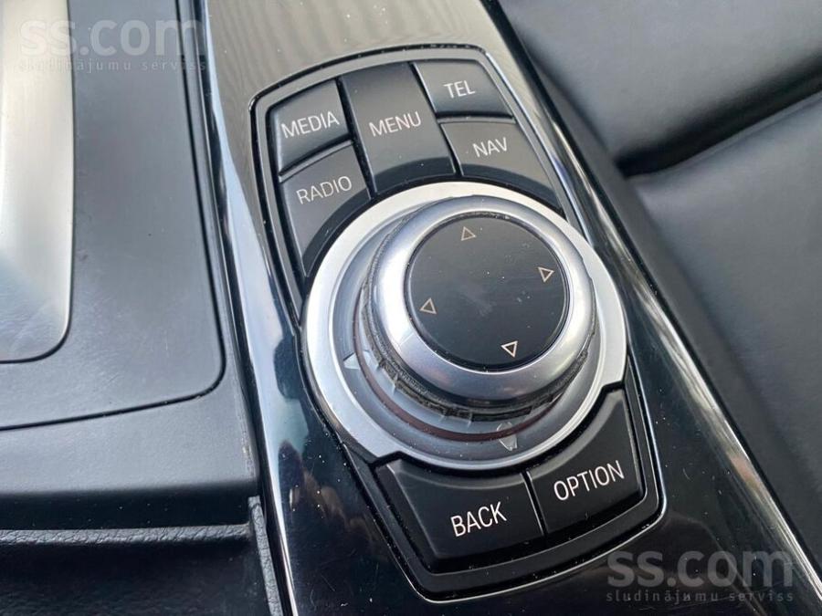 Melns BMW 318 2015 Rīga, ar dzinēja tilpumu 2.00 L un nobraukumu 0 tūkst. km par 8299 €, foto 23 vietnē AUTOMOTO.COM.LV