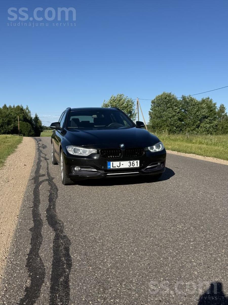 Black BMW 318 2015 in Riga, with an engine capacity of 2.00 L and mileage of 348 thousand km for 10690 €, photo 1 on AUTOMOTO.COM.LV