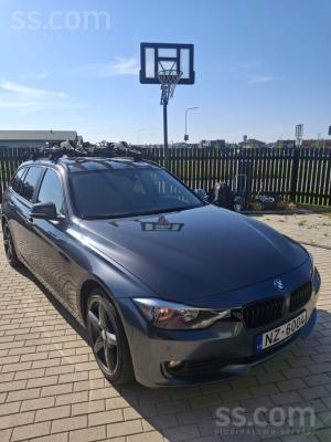 Melns BMW 318 2015 Rīga, ar dzinēja tilpumu 2.00 L un nobraukumu 182 tūkst. km par 10000 €, foto 3 vietnē AUTOMOTO.COM.LV