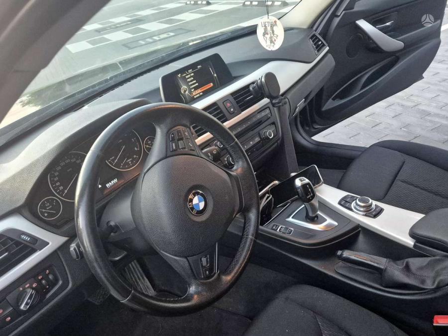 Melns BMW 318 2015 Kauņa, ar dzinēja tilpumu 2.00 L un nobraukumu 238 tūkst. km par 6750 €, foto 12 vietnē AUTOMOTO.COM.LV