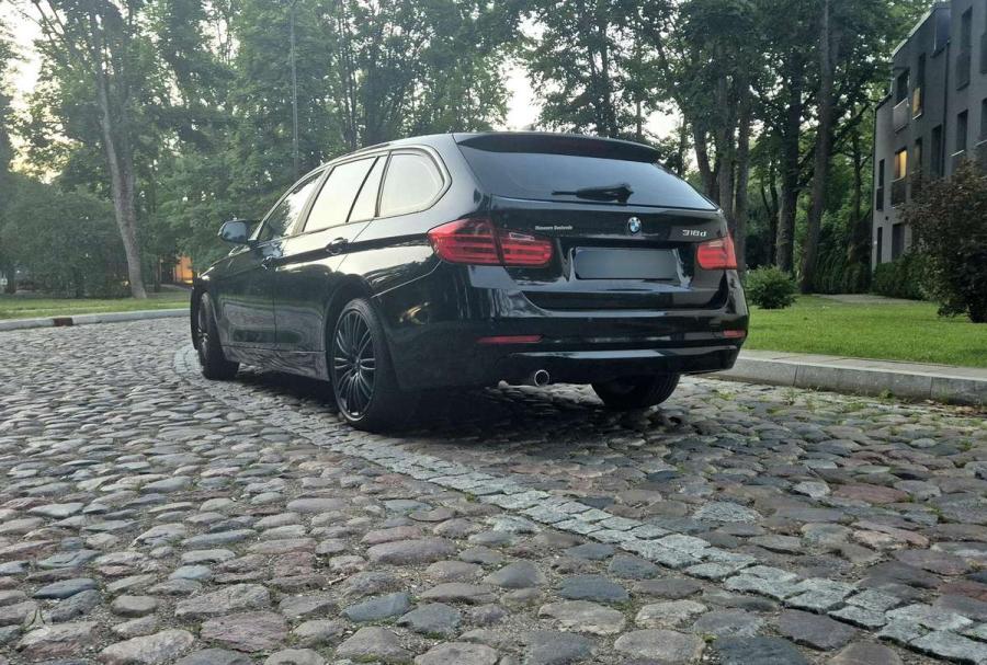 Melns BMW 318 2015 Kauņa, ar dzinēja tilpumu 2.00 L un nobraukumu 238 tūkst. km par 6750 €, foto 14 vietnē AUTOMOTO.COM.LV