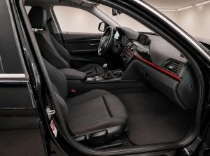 Melns BMW 318 2015 Viļņa, ar dzinēja tilpumu 2.00 L un nobraukumu 183 tūkst. km par 8950 €, foto 9 vietnē AUTOMOTO.COM.LV
