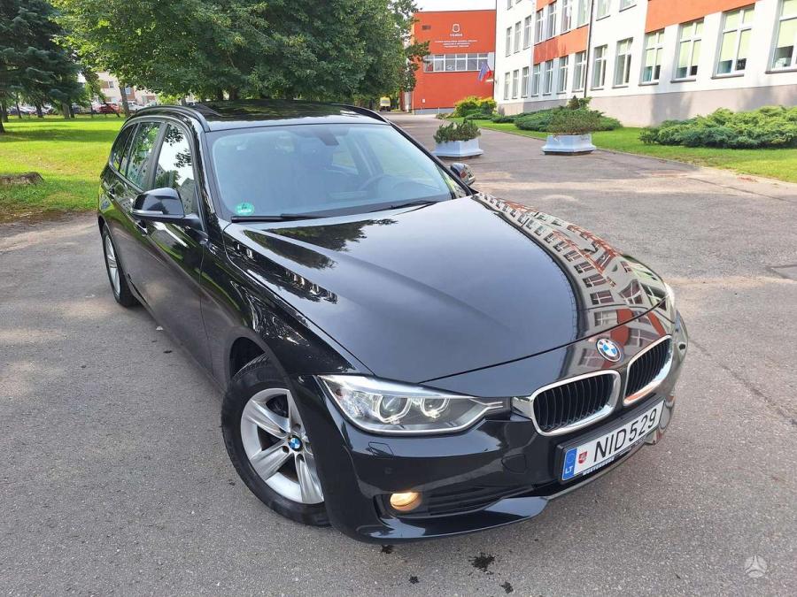 Black BMW 318 2015 in Vilnius, with an engine capacity of 2.00 L and mileage of 245 thousand km for 7800 €, photo 3 on AUTOMOTO.COM.LV