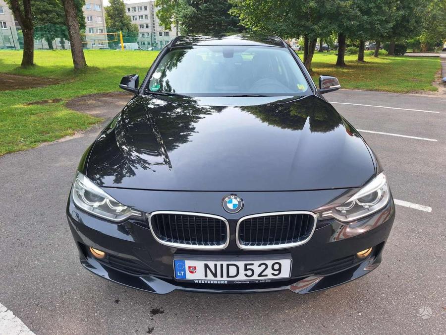 Black BMW 318 2015 in Vilnius, with an engine capacity of 2.00 L and mileage of 245 thousand km for 7800 €, photo 4 on AUTOMOTO.COM.LV