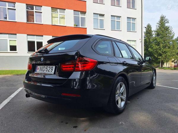 Black BMW 318 2015 in Vilnius, with an engine capacity of 2.00 L and mileage of 245 thousand km for 7800 €, photo 7 on AUTOMOTO.COM.LV