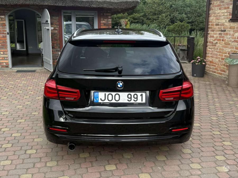 Black BMW 318 2015 in Vilnius, with an engine capacity of 2.00 L and mileage of 297 thousand km for 9900 €, photo 7 on AUTOMOTO.COM.LV