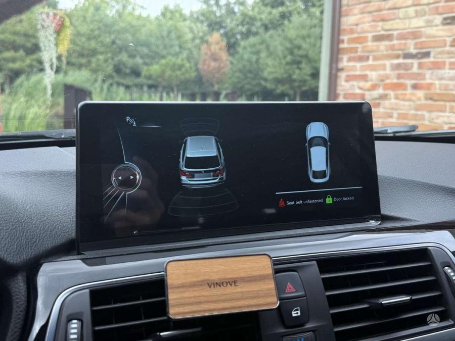 Black BMW 318 2015 in Vilnius, with an engine capacity of 2.00 L and mileage of 297 thousand km for 9900 €, photo 17 on AUTOMOTO.COM.LV