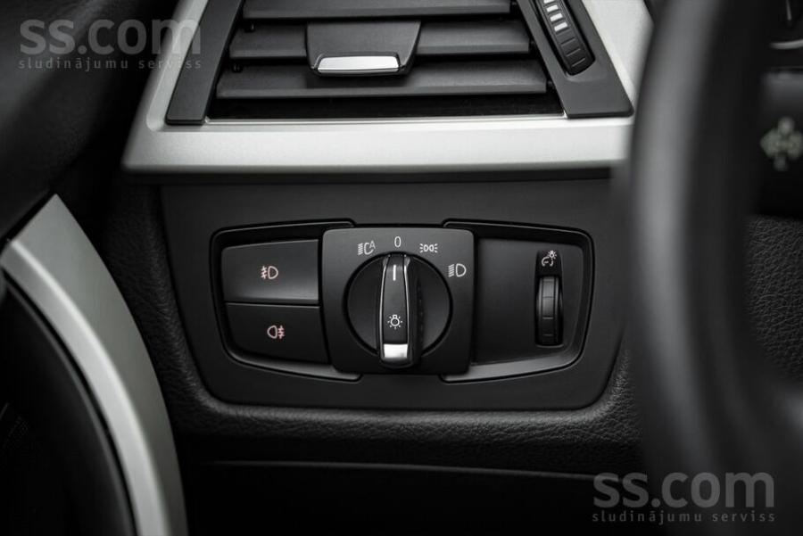 Melns BMW 318 2015 Rīga, ar dzinēja tilpumu 2.00 L un nobraukumu 217 tūkst. km par 9450 €, foto 30 vietnē AUTOMOTO.COM.LV