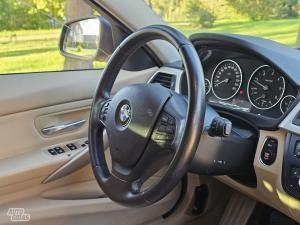 Melns BMW 318 2015 Ariogala, ar dzinēja tilpumu 2.00 L un nobraukumu 208 tūkst. km par 7500 €, foto 14 vietnē AUTOMOTO.COM.LV