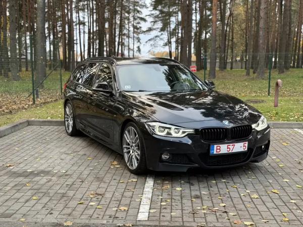 Black BMW 318 2016 in Riga, with an engine capacity of 2.00 L and mileage of 274 thousand km for 12495 €, photo 2 on AUTOMOTO.COM.LV