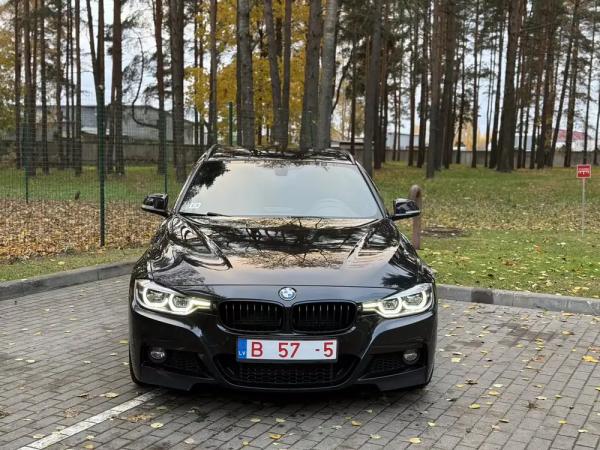 Black BMW 318 2016 in Riga, with an engine capacity of 2.00 L and mileage of 274 thousand km for 12495 €, photo 3 on AUTOMOTO.COM.LV