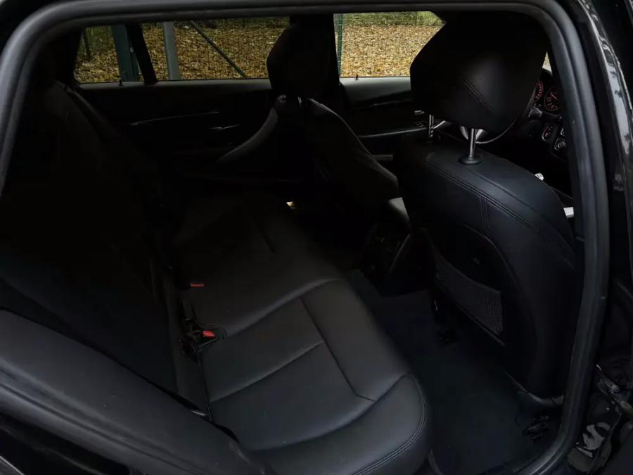 Melns BMW 318 2016 Rīga, ar dzinēja tilpumu 2.00 L un nobraukumu 274 tūkst. km par 12495 €, foto 13 vietnē AUTOMOTO.COM.LV