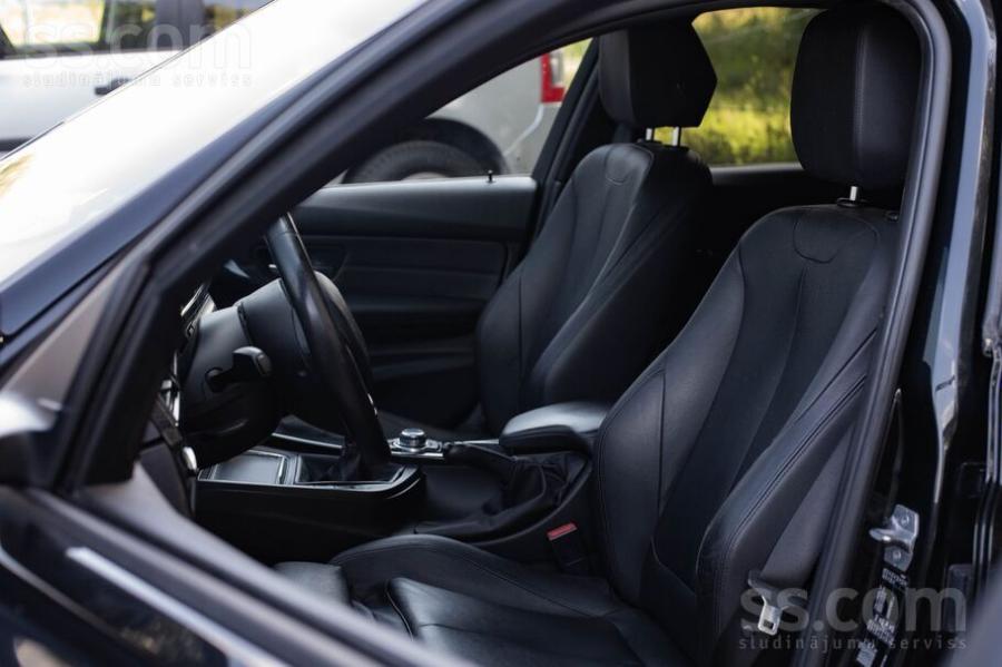 Melns BMW 318 2016 Rīga, ar dzinēja tilpumu 2.00 L un nobraukumu 318 tūkst. km par 9990 €, foto 13 vietnē AUTOMOTO.COM.LV