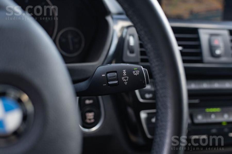 Melns BMW 318 2016 Rīga, ar dzinēja tilpumu 2.00 L un nobraukumu 318 tūkst. km par 9990 €, foto 23 vietnē AUTOMOTO.COM.LV