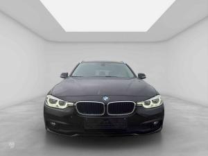 Black BMW 318 2016 in Kaunas, with an engine capacity of 2.00 L and mileage of 280 thousand km for 10790 €, photo 3 on AUTOMOTO.COM.LV