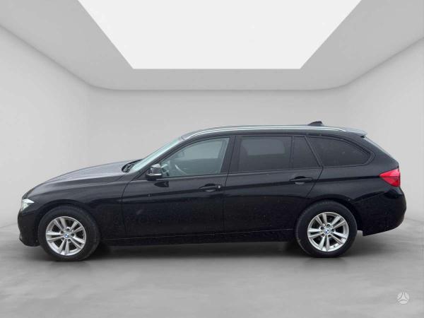 Black BMW 318 2016 in Kaunas, with an engine capacity of 2.00 L and mileage of 280 thousand km for 10790 €, photo 3 on AUTOMOTO.COM.LV