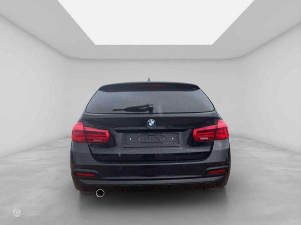 Black BMW 318 2016 in Kaunas, with an engine capacity of 2.00 L and mileage of 280 thousand km for 10790 €, photo 5 on AUTOMOTO.COM.LV