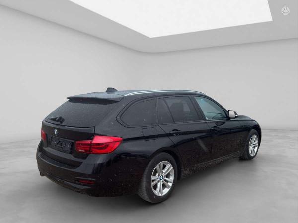 Black BMW 318 2016 in Kaunas, with an engine capacity of 2.00 L and mileage of 280 thousand km for 10790 €, photo 6 on AUTOMOTO.COM.LV