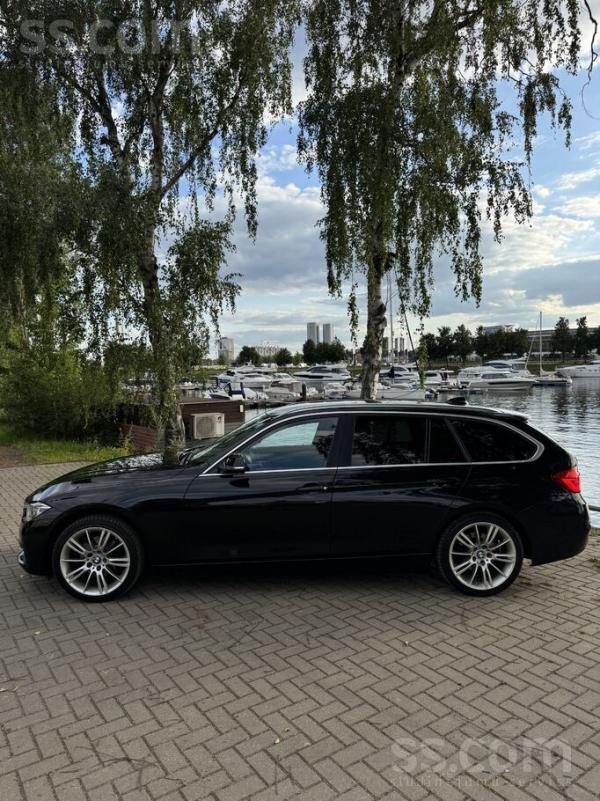 Black BMW 318 2016 in Riga, with an engine capacity of 2.00 L and mileage of 257 thousand km for 10400 €, photo 3 on AUTOMOTO.COM.LV