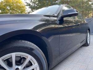 Melns BMW 318 2016 Druskininkai, ar dzinēja tilpumu 2.00 L un nobraukumu 244 tūkst. km par 9990 €, foto 7 vietnē AUTOMOTO.COM.LV