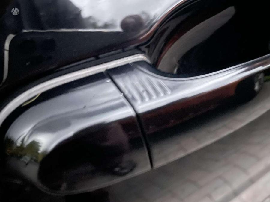 Melns BMW 318 2016 Druskininkai, ar dzinēja tilpumu 2.00 L un nobraukumu 244 tūkst. km par 9990 €, foto 30 vietnē AUTOMOTO.COM.LV