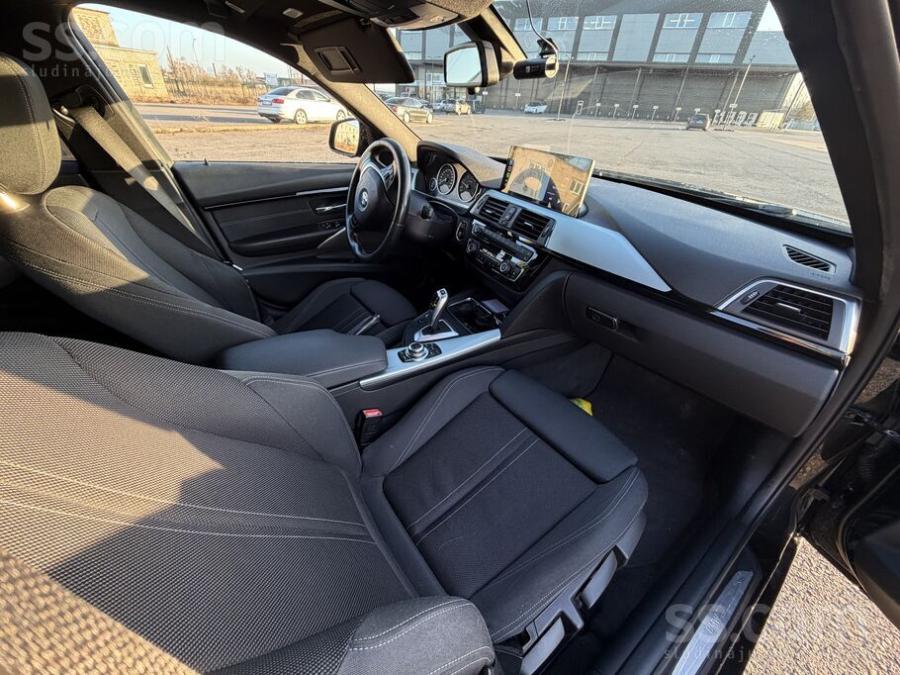 Black BMW 318 2017 in Liepaja, with an engine capacity of 2.00 L and mileage of 287 thousand km for 12000 €, photo 9 on AUTOMOTO.COM.LV