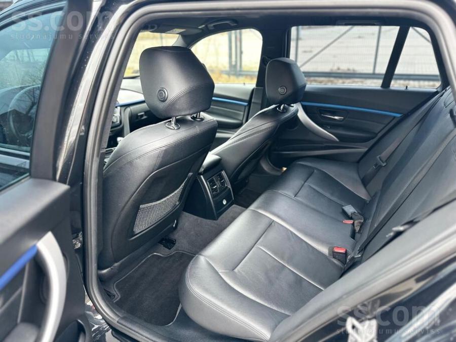 Melns BMW 318 2017 Jelgava, ar dzinēja tilpumu 2.00 L un nobraukumu 293 tūkst. km par 14800 €, foto 17 vietnē AUTOMOTO.COM.LV