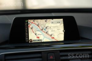 Black BMW 318 2017 in Riga, with an engine capacity of 2.00 L and mileage of 213 thousand km for 10990 €, photo 15 on AUTOMOTO.COM.LV