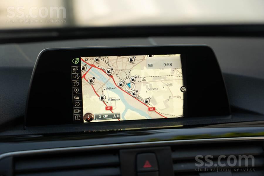 Black BMW 318 2017 in Riga, with an engine capacity of 2.00 L and mileage of 213 thousand km for 10990 €, photo 15 on AUTOMOTO.COM.LV