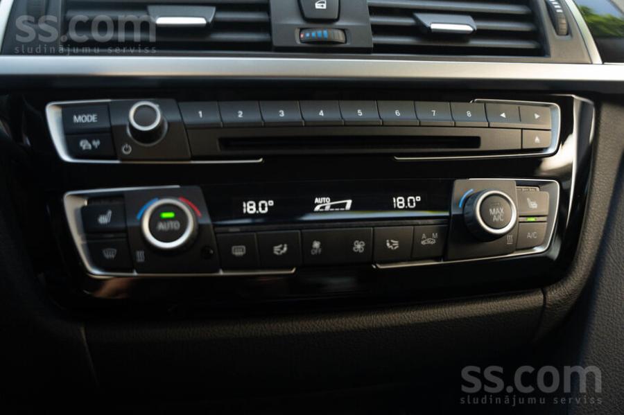 Black BMW 318 2017 in Riga, with an engine capacity of 2.00 L and mileage of 213 thousand km for 10990 €, photo 25 on AUTOMOTO.COM.LV