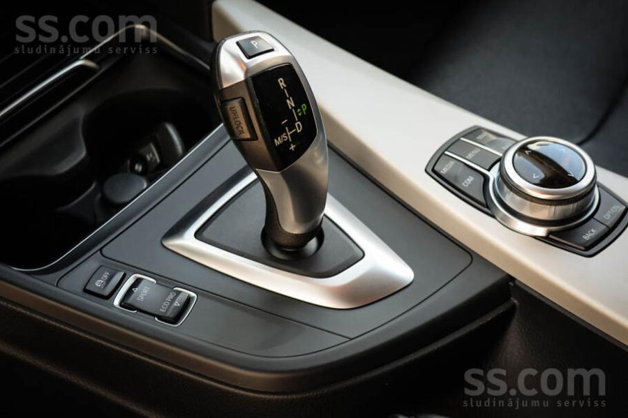 Melns BMW 318 2017 Tukums, ar dzinēja tilpumu 2.00 L un nobraukumu 231 tūkst. km par 9590 €, foto 39 vietnē AUTOMOTO.COM.LV
